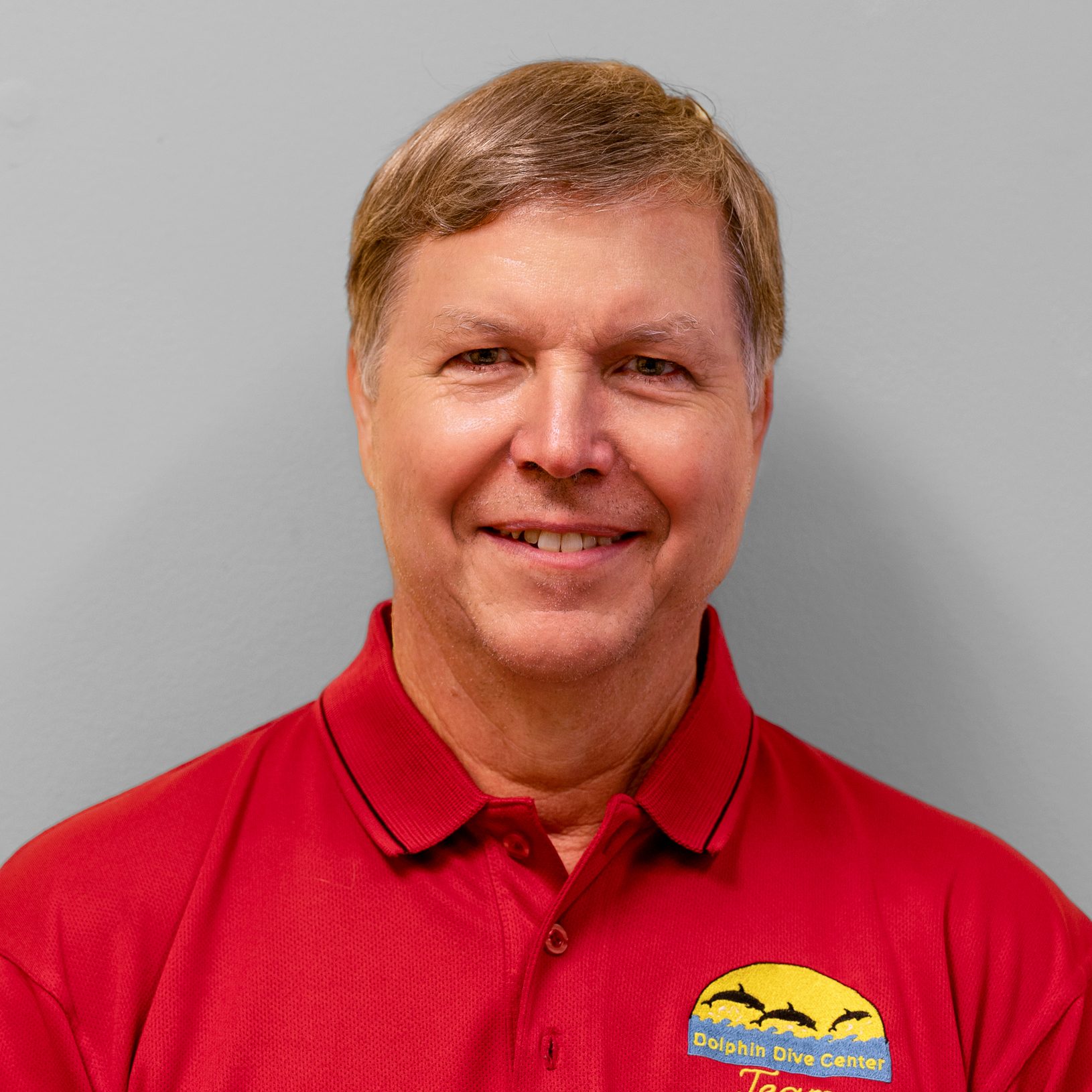 Dolphin Dive Center > About DDC & Our Staff